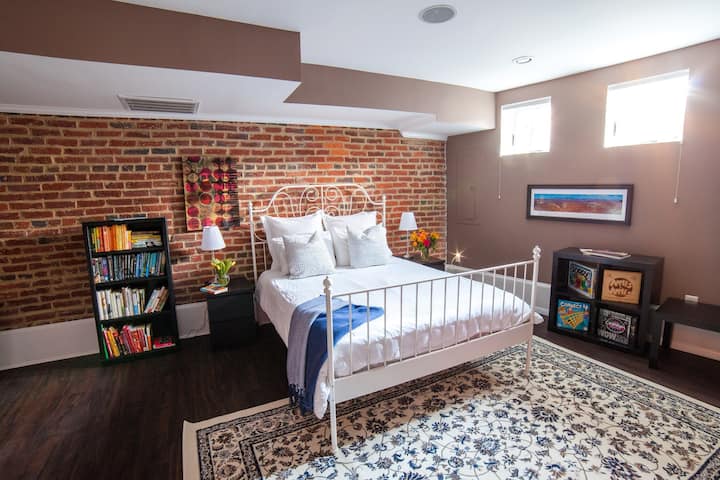 Urban Oasis In Dc's Trendy 14th & U St Area - Washington, D.C., DC