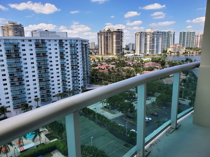 Apartamento En Sunny Isles. Ocean Reserve - Sunny Isles Beach