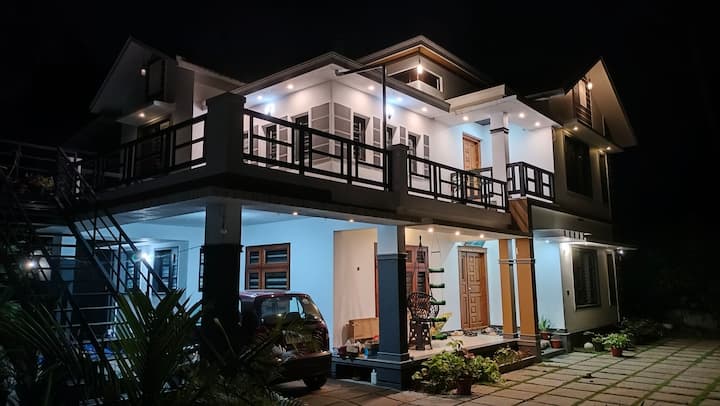 Pink N' Blue Homestay - ワイナード