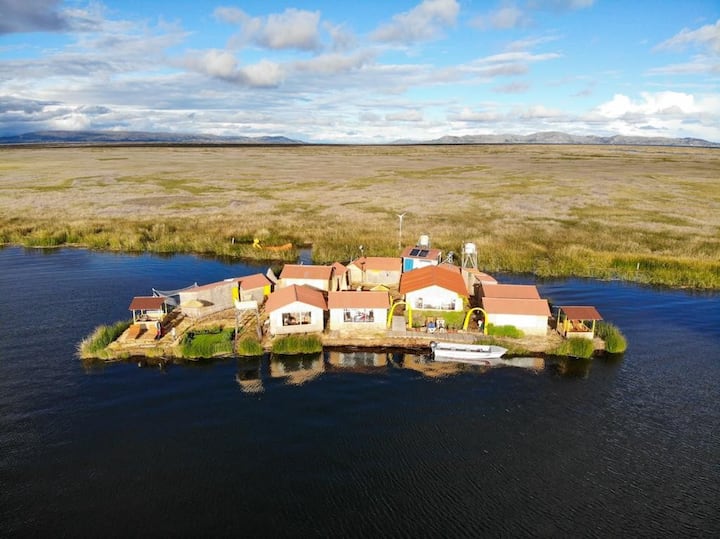 Titicaca-uros-summa-puno - Puno