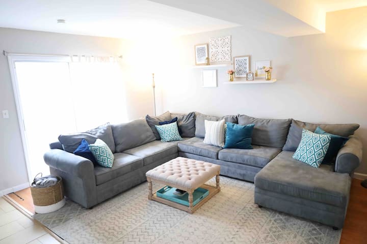 Large Family Getaway By Marist/cia/train/parking - Poughkeepsie, NY