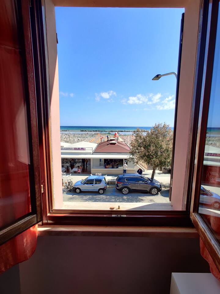 Appartamento A Senigallia, Prima Fila Sul Mare - Senigallia