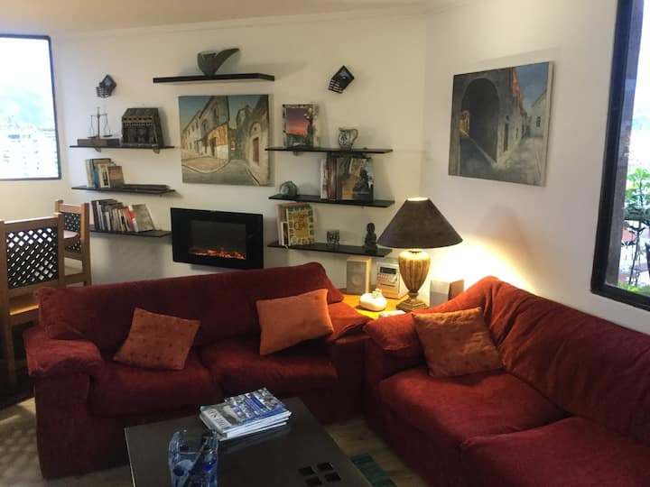 French Suite Almagro In Mariscal - Quito (Ecuador)