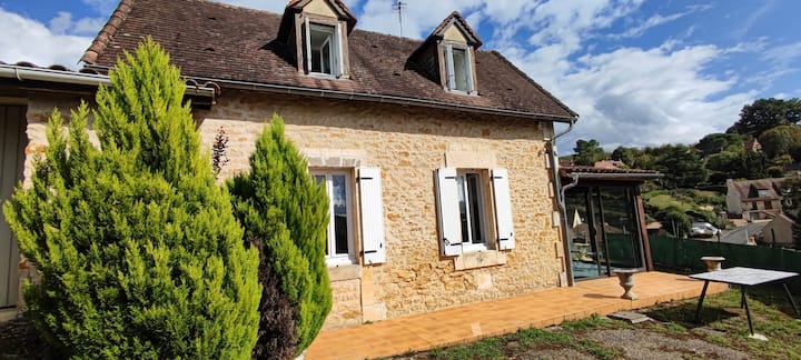 Maison Vue Sur La Cité - Dordogne