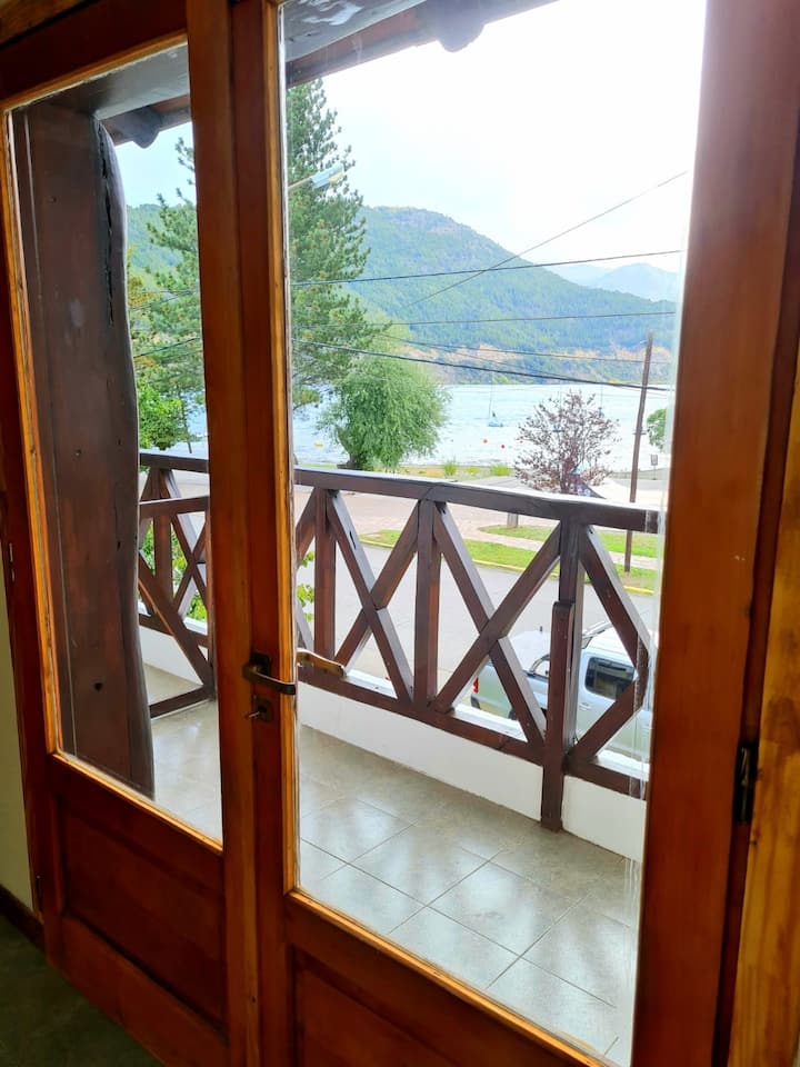 Puerto 2 Lacar Lodge  Smarg - San Martin de los Andes