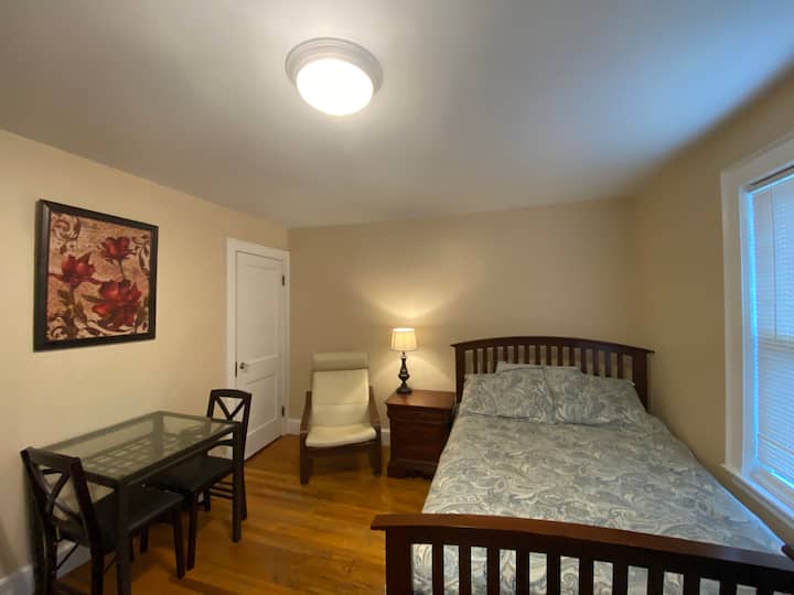 Cozy Studio - Boston, MA