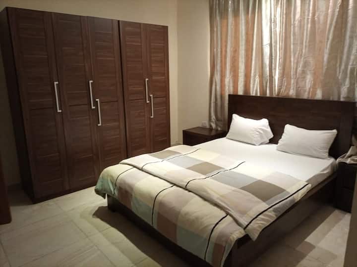 Knz Apartments - Monrovia