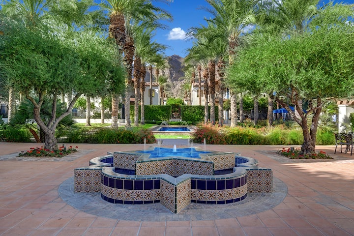 Relax In This Beautiful Setting. Sleeps 6, #067616 - La Quinta, CA