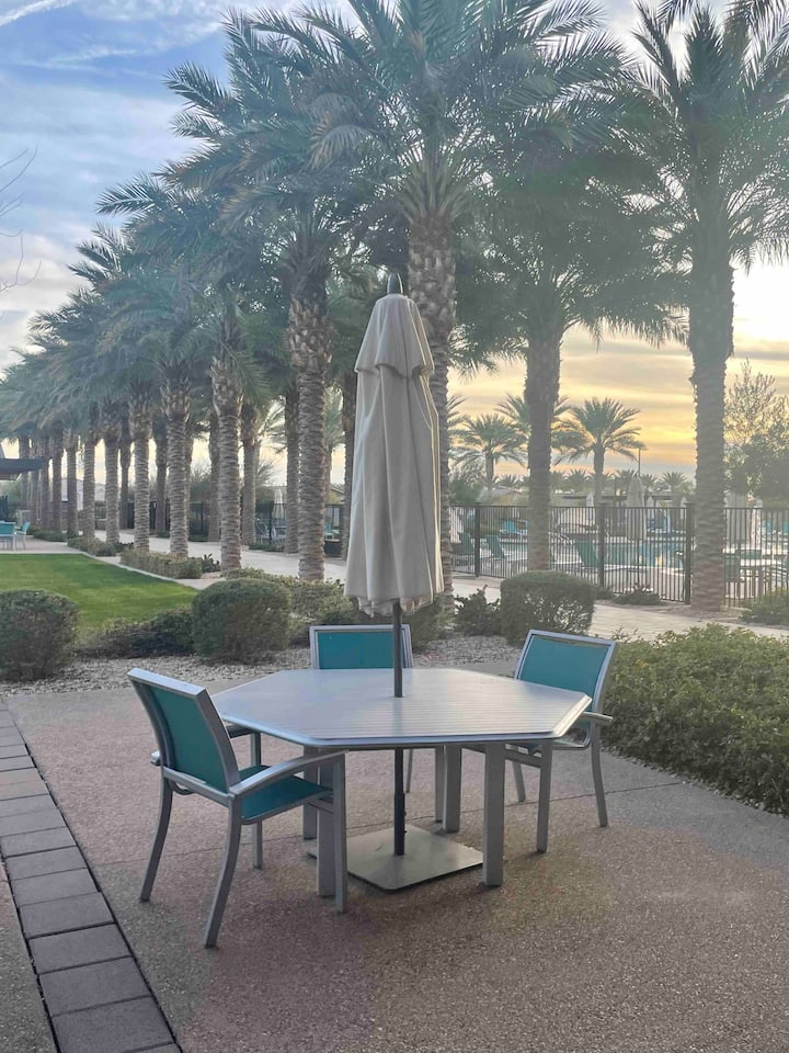 Lovely 1 Bedroom, Full Kitchen, Laundry And Garage - Mesa, AZ