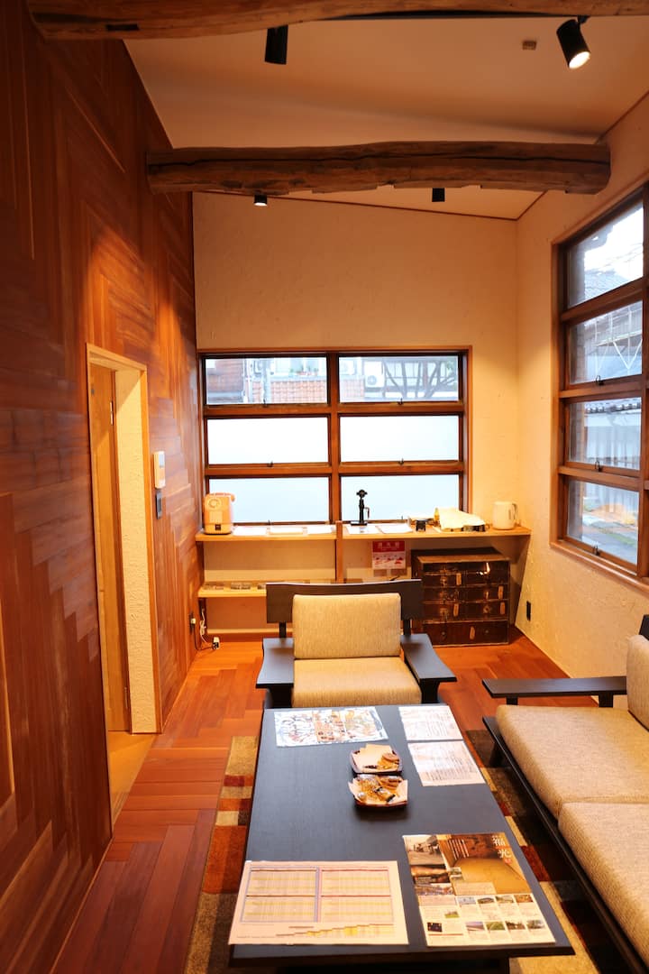 Tsubaki House Newly Renovated House 一日一組限定貸切宿 - Tonami
