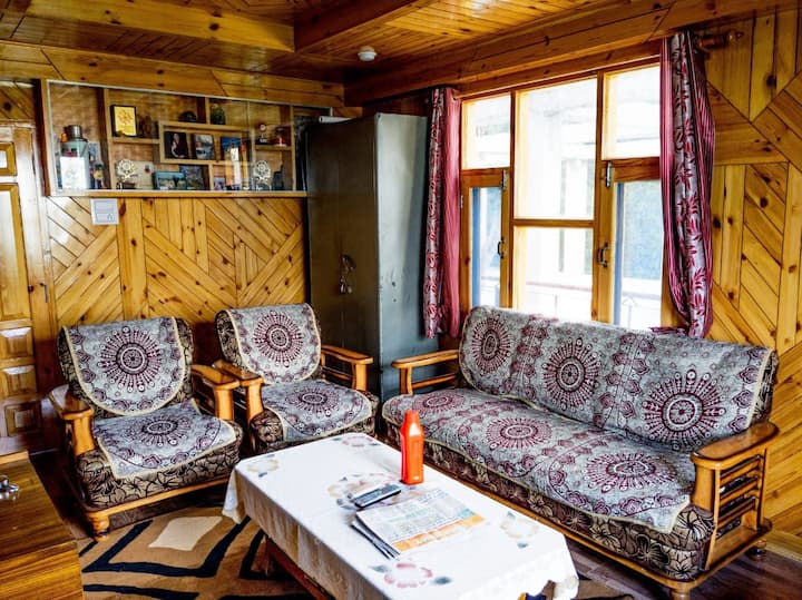 "Ratuaa Home Stay" Cozy, Friendly And Comfortable - Kalpa
