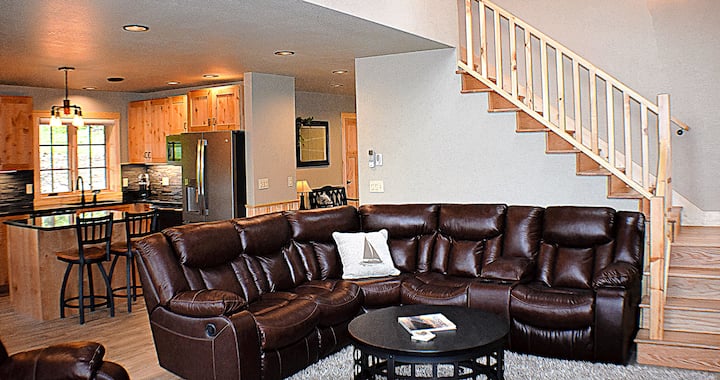 Your North Shore Escape Starts Here! - Lutsen, MN