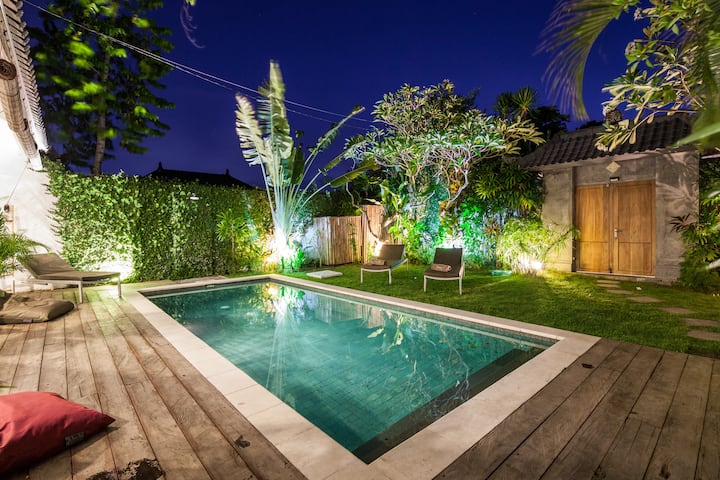 New Charming Villa 2 Bedrooms And  Pool - Kuta