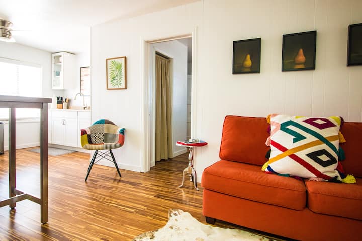 Sunroom- Downtown Kelseyville - 100% Walkable - Kelseyville, CA