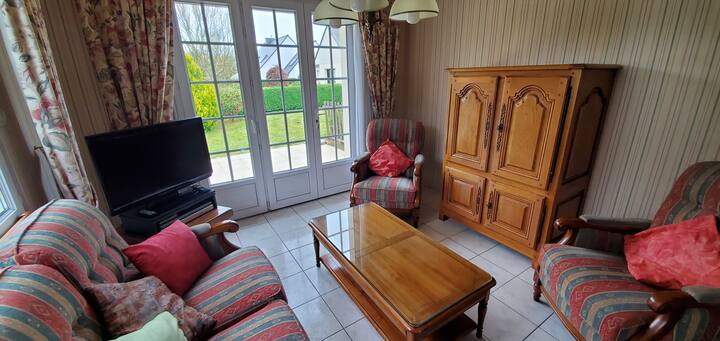 Maison Bretonne Pour 8 Personnes, Centre Ville - Roscoff