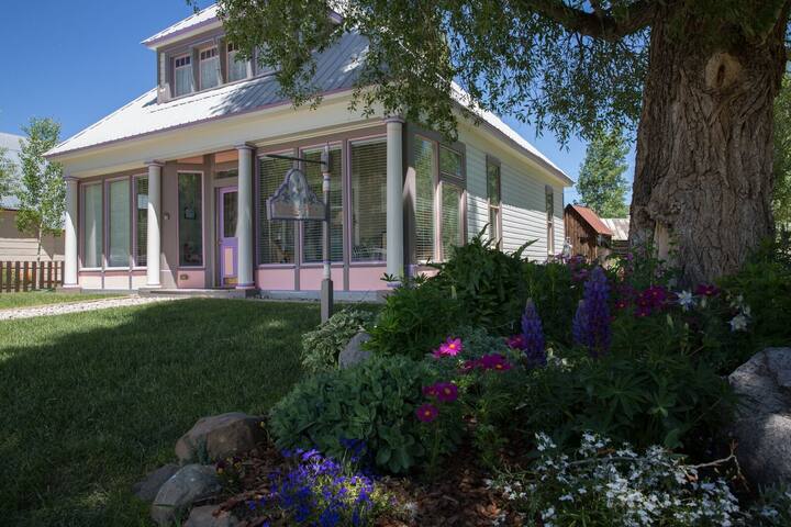 Kate's Place...cozy, Fully Restored Miners Home. - Crested Butte, CO