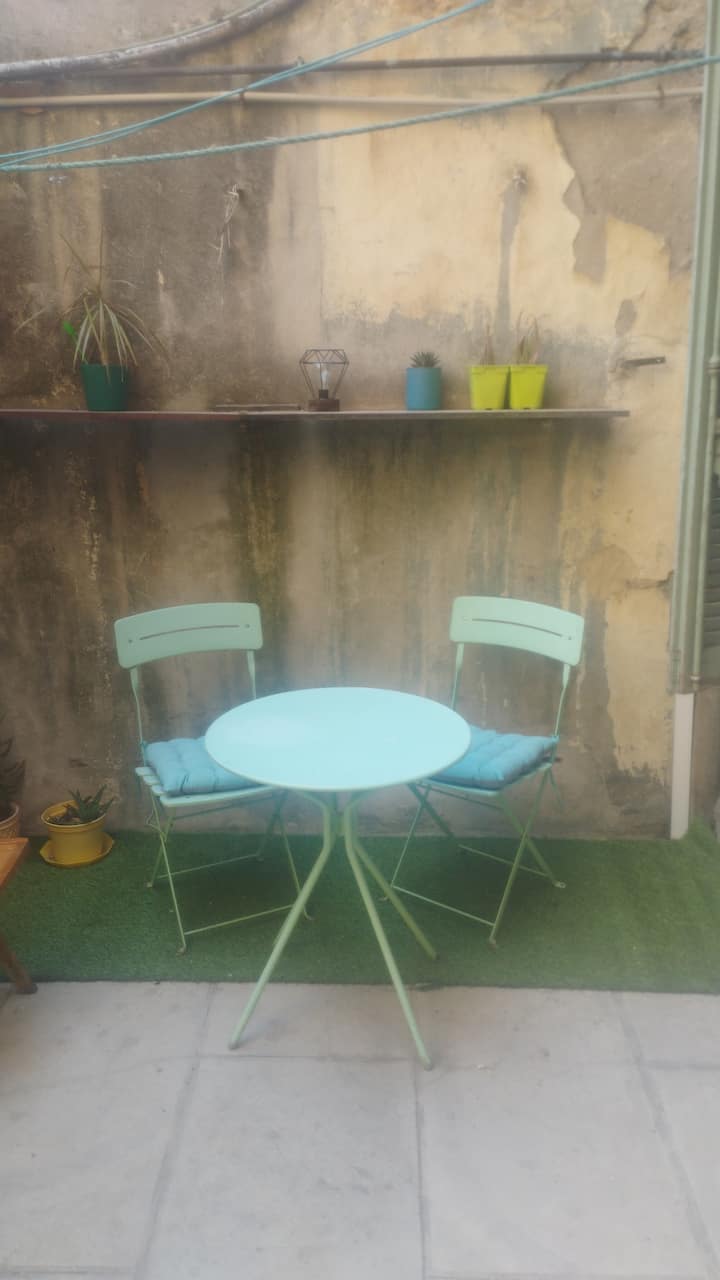 Studio Idéalement Placé - Marseille