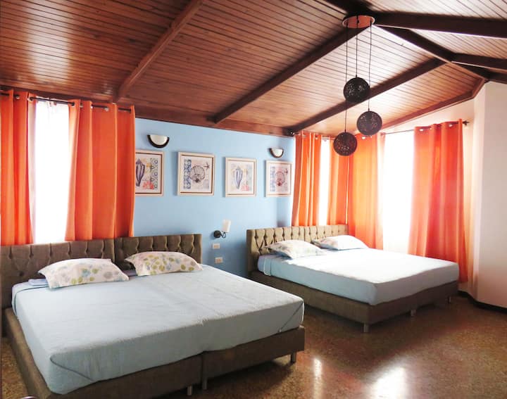 Villa Real House - Habitación Master Doble - San Andrés