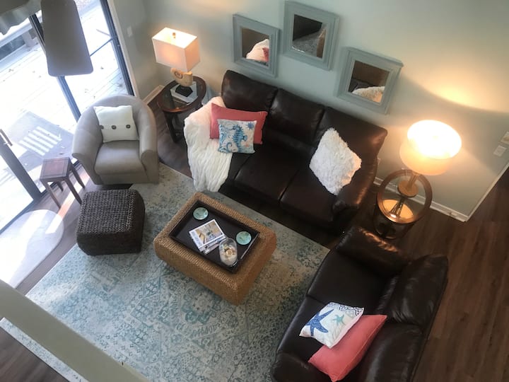 Just Remodeled! 5 Star Golf Home - Hot Tub For 6! - Hilton Head Island, SC