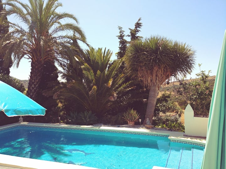 Turm Auf Finca Mit Pool 12 Km Vom Strand - Casares