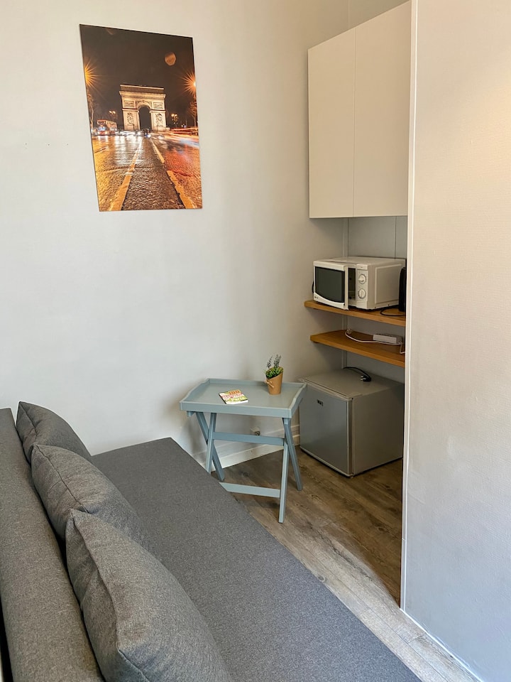 Petit Studio Près Des Galeries Lafayette - Paris 20e Arrondissement