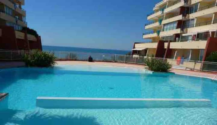 Superbe Appartement Dans Résidence Avec Piscine - Sète
