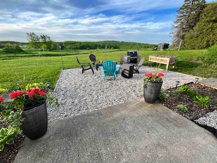 Harbor Springs Farm Apartment - Harbor Springs, MI