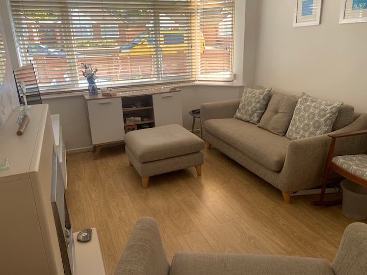 Lovely 1 Double/entire Flat Near Reading Festival - Reading