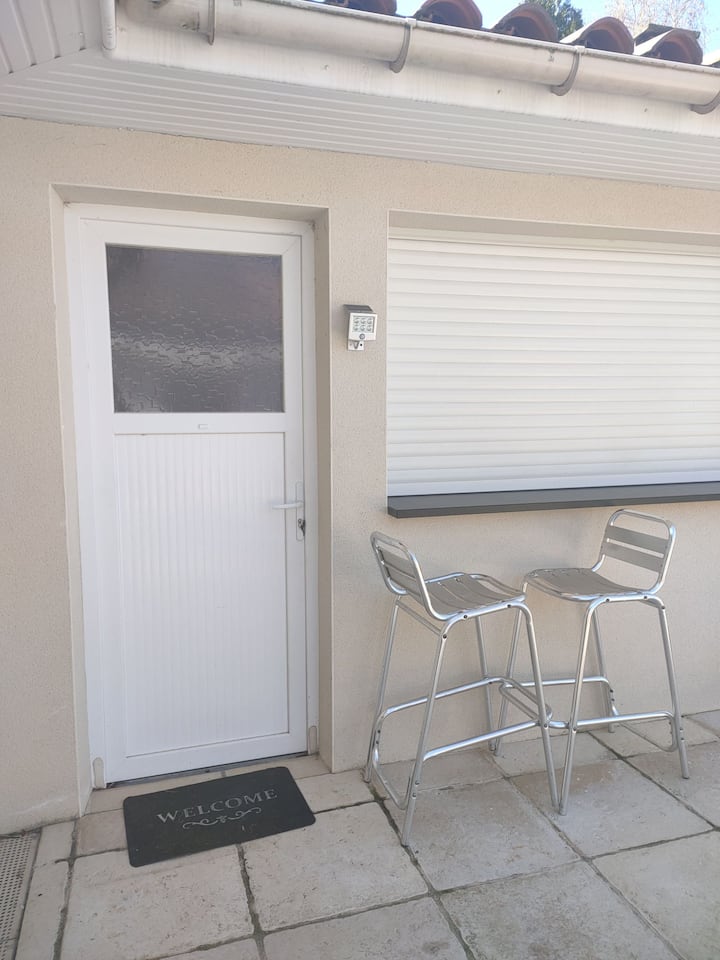 Chambre Indépendante Dans Maison Avec Piscine - Castres