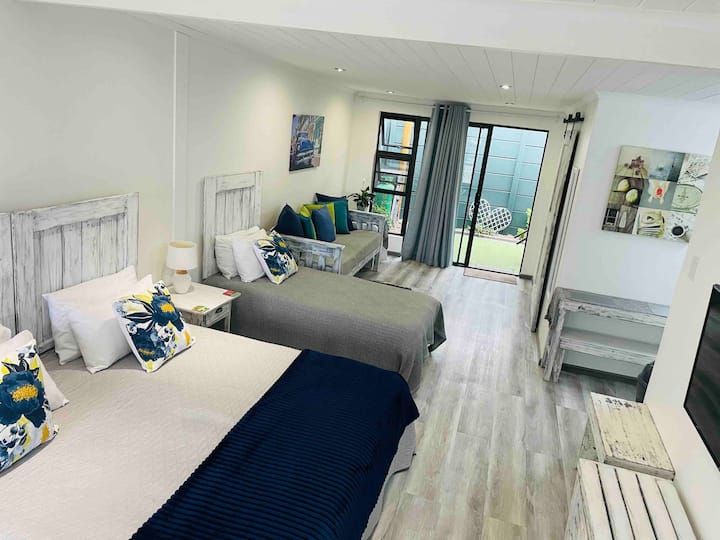 Eight On Williams - Unit 2 (Family Room) - Wellington, South Africa