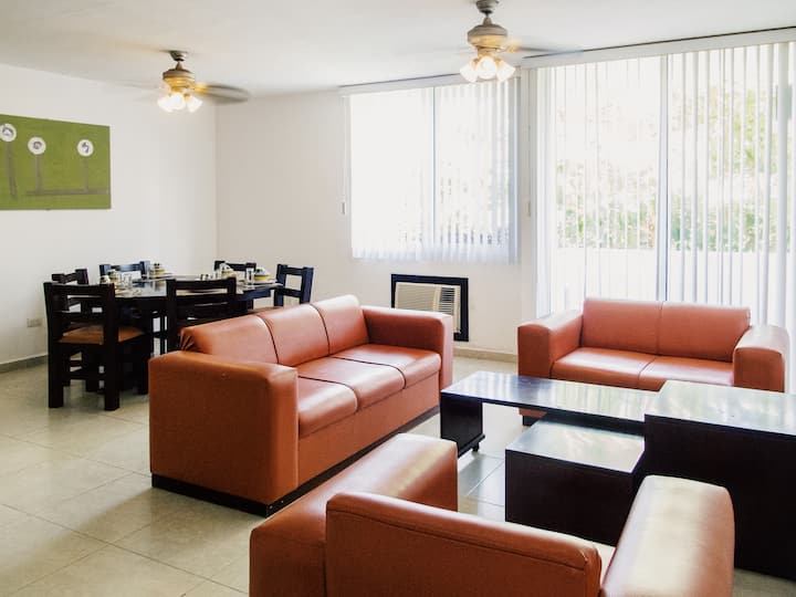 Great Apartment In Cancun, Pool & Parking. - Cancún