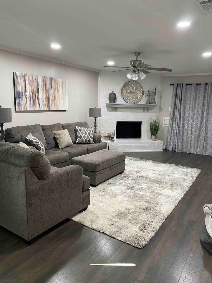Enjoy A Stay In The Piney Woods At Hillside Haven! - Nacogdoches, TX