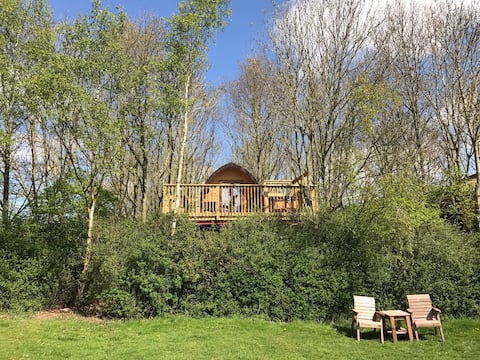 England Treehouse Holiday Rentals - United Kingdom | Airbnb