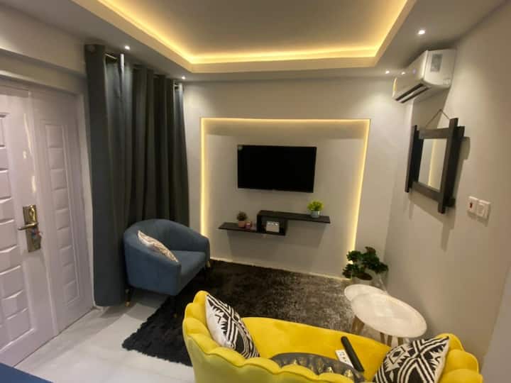 Rama's Place - Luxury, Fully Furnished Apartment - Ghana