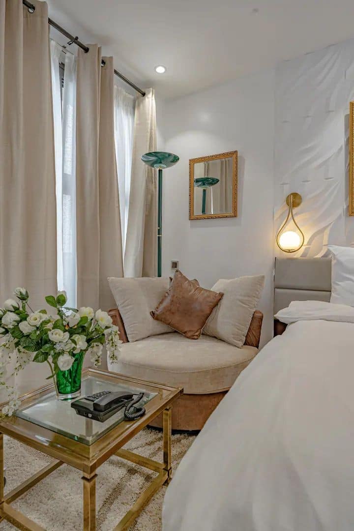 Cantonments Rooftop Studio • Fast Wifi &Kangei Bar - Accra