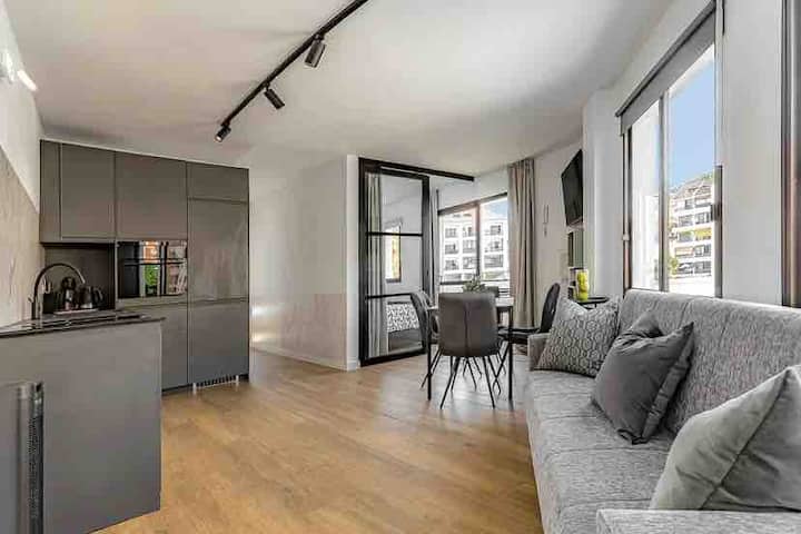 Tenerifeopenhome Central Corner Relax, Wifi, Beach - Los Cristianos