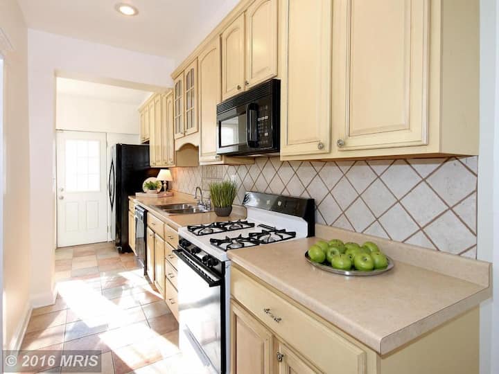 Perfect Location In Washington Dc - Washington, DC
