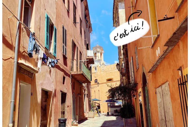 Studio Plein Coeur De La Citadelle - Bastia