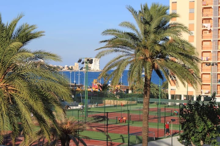 Apartamento De Playa De 107m2 En Edif. Nereidas - Cullera