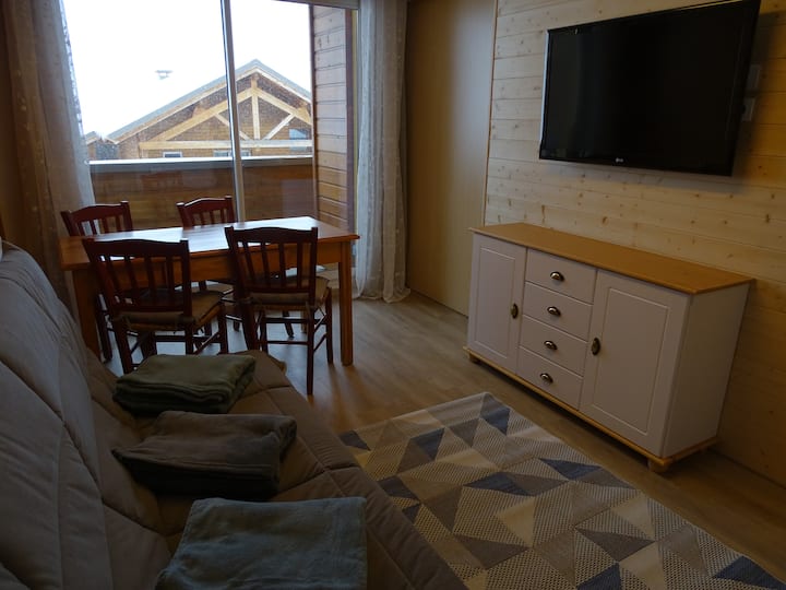 2 Pièces Avec Coin Montagne Et Balcon Sud-est. - Pra-Loup