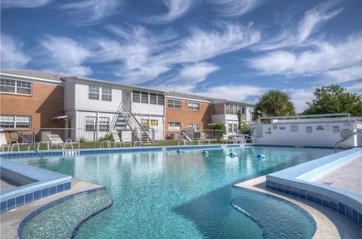 Port Charlotte Retreat 55+  2 Brm 3 Mo Minimum - Punta Gorda, FL