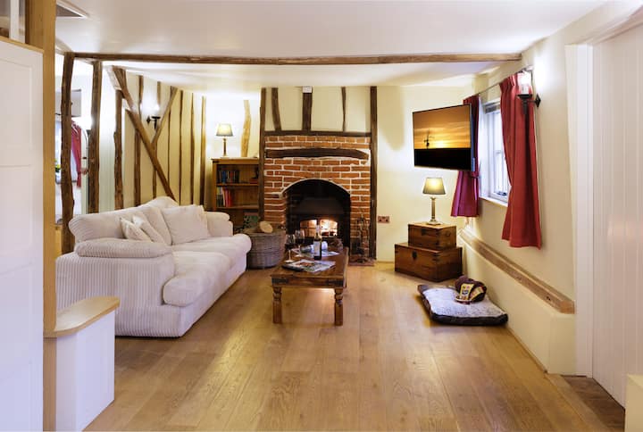 Three Cottages With Hot Tubs, Saunas, Dog Friendly - Diss