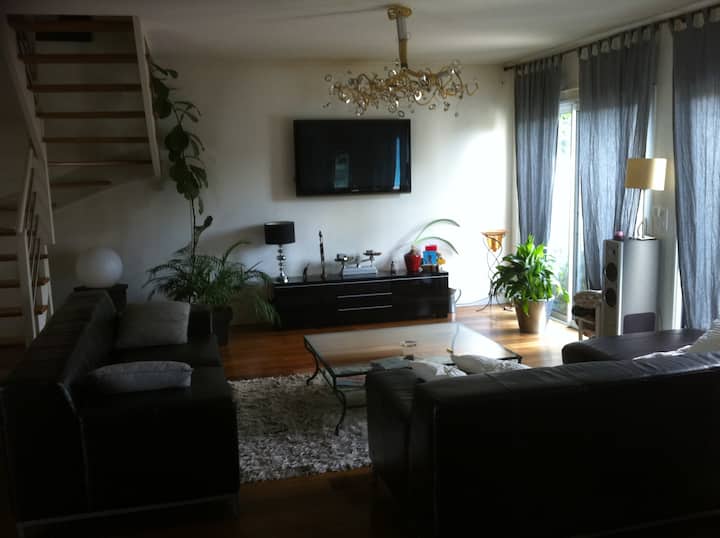 Jolie Chambre Avec Sdb Et Wc Privatifs - Carquefou