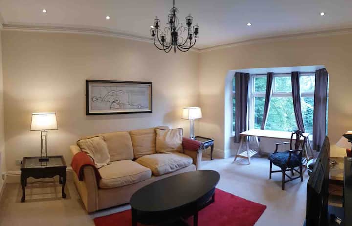 Apt 4 - Large 1 Bed In Amesbury Manor - Birmingham