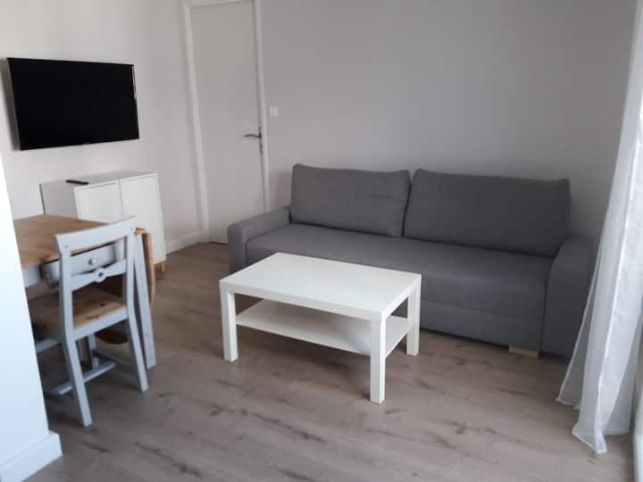 Appartement Rénové, Piscine, Parking Privé - Canet-en-Roussillon