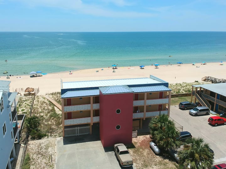 Island Suites - Room 2 - 2 Queen Beds - St. George Island, FL