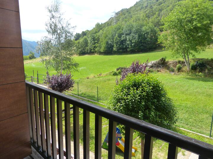 Acogedor Apartamento Nuevo Cerca Baqueira Beret - Espot