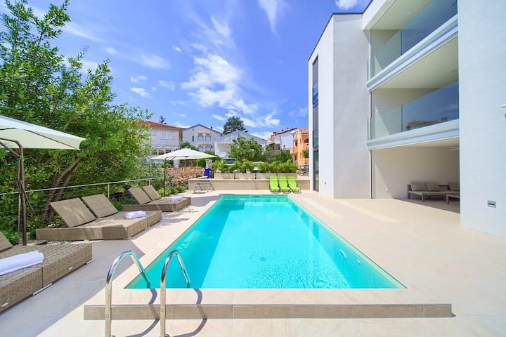 Villa Celeia ***** Apartment Iii Tina - Krk