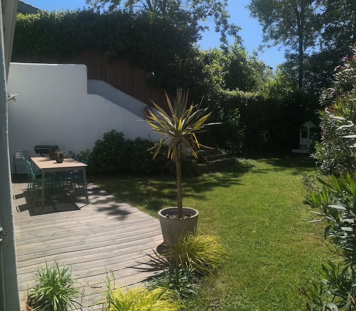 Appartement De Charme Au Calme Proche De Biarritz - Anglet
