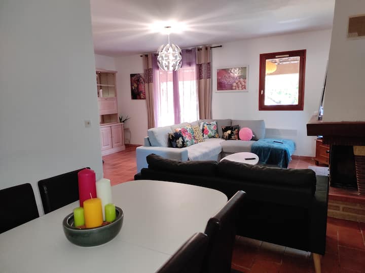 Maison De Campagne De 70m2 - Saint-Maximin-la-Sainte-Baume